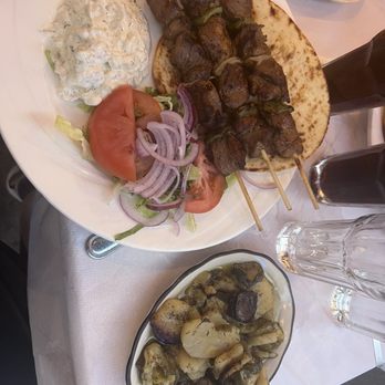 STAMATIS RESTAURANT - Updated May 2024 - 565 Photos & 505 Reviews ...