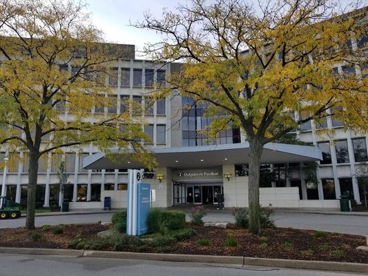 RESURRECTION MEDICAL CENTER - Updated December 2025 - 10 Photos & 14 ...