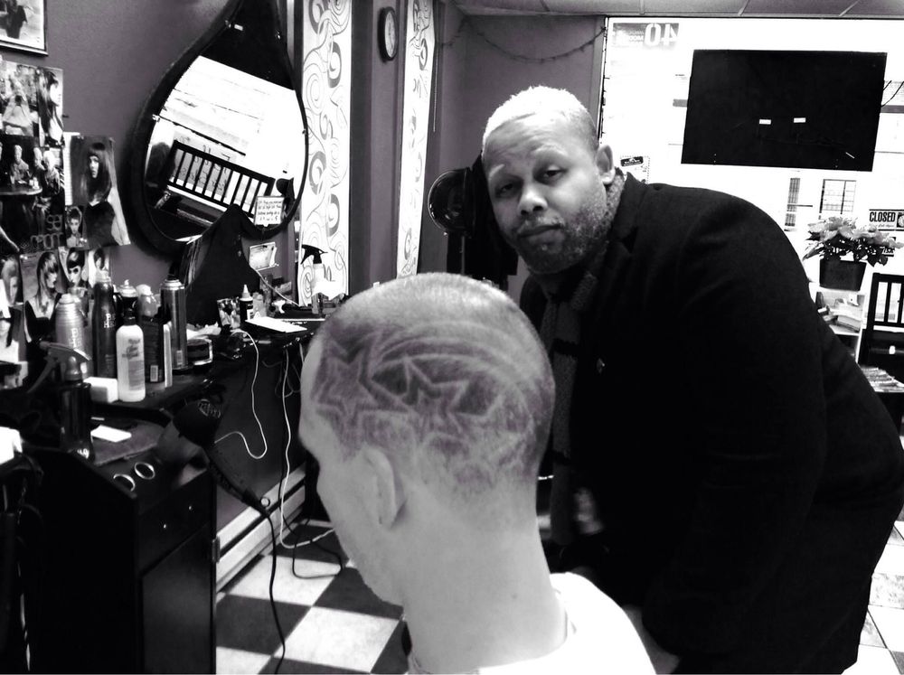 ACE BARBER SHOP - Updated December 2025 - 11 Photos & 79 Reviews - 401 ...