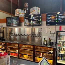 THE YARD FOOD PARK - Updated August 2025 - 279 Photos & 459 Reviews ...