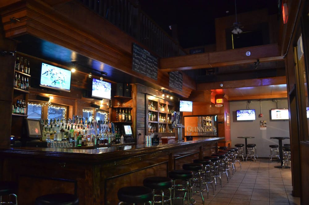 THE SCOTCH HOUSE PUB - Updated December 2025 - 14 Photos & 33 Reviews ...