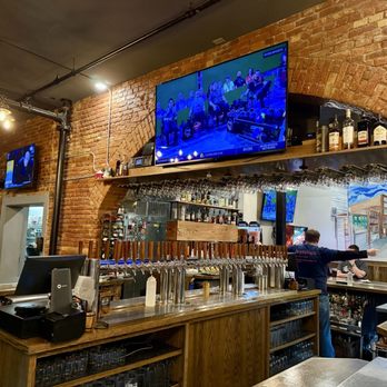 THE HOPS SPOT - Updated May 2025 - 342 Photos & 329 Reviews - 116 ...