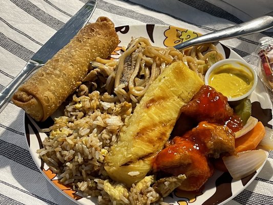 CHEN WOK - Updated June 2025 - 63 Photos & 262 Reviews - 6505 N 7th St ...