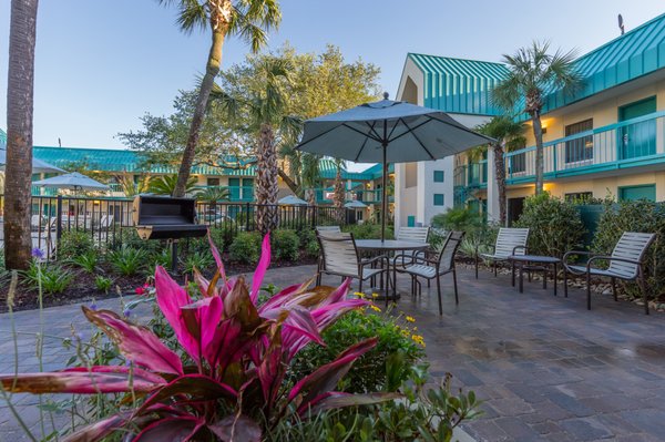 BEST WESTERN SEAWAY INN - Updated January 2026 - 207 Photos & 78 ...