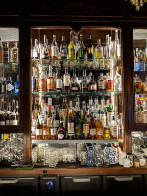 LE FLORIAN - Updated March 2025 - 43 Photos & 42 Reviews - 4 place de ...