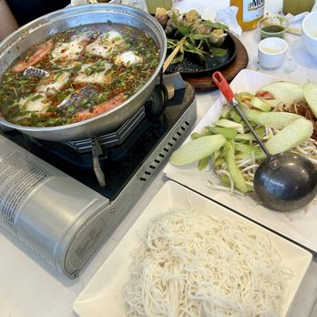 BIEN HEN RESTAURANT - Updated May 2024 - 2297 Photos & 893 Reviews ...