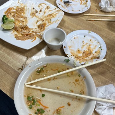 PHO CALI - Updated April 2025 - 111 Photos & 104 Reviews - 5952 Seneca ...