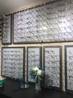 VISIONFIRST EYE CENTER - Updated October 2025 - 11 Photos - 300 1st St ...