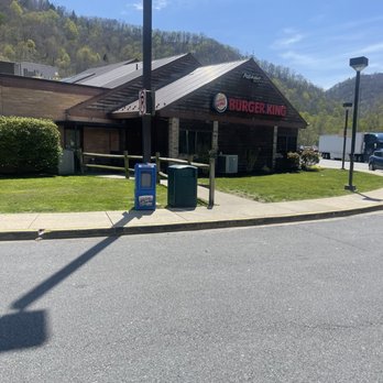 MORTON PLAZA AND REST STOP - Updated November 2025 - 25 Photos & 23 ...