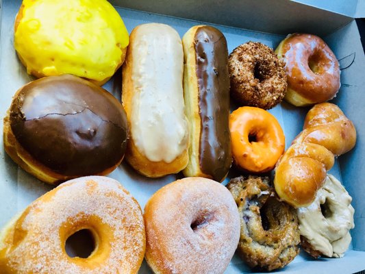 DONUT STAR - 337 Photos & 391 Reviews - Donuts - 601 W Washington St ...