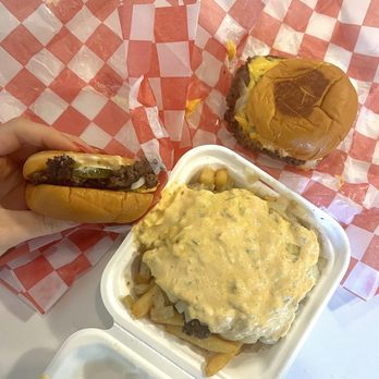 7TH STREET BURGER - Updated November 2024 - 126 Photos & 105 Reviews ...