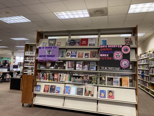 HILLENDAHL NEIGHBORHOOD LIBRARY - Updated October 2025 - 17 Photos ...