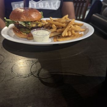 BRODERICK ROADHOUSE - Updated April 2025 - 1488 Photos & 1564 Reviews ...