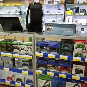 CANADA COMPUTERS - Updated December 2025 - 16 Photos & 170 Reviews ...