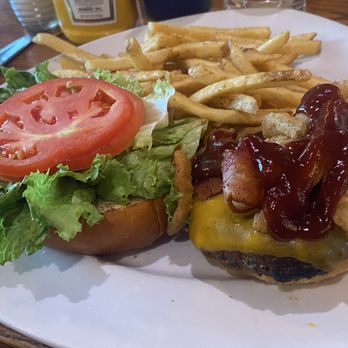 THE GATE HOUSE - Updated December 2025 - 822 Photos & 737 Reviews - 274 ...