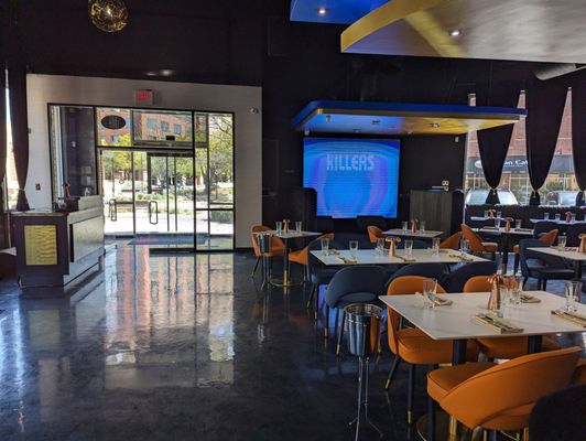 THE ICON RESTAURANT AND LOUNGE - Updated February 2025 - 90 Photos & 60 ...