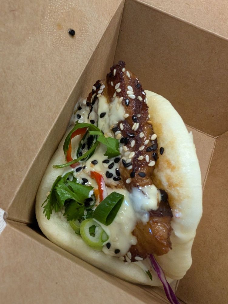 HAPPY TANGLE - Updated July 2024 - 220 Yonge Street, Toronto, Ontario ...