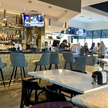 MEDDYS - Updated February 2025 - 136 Photos & 83 Reviews - 8810 Maurer ...