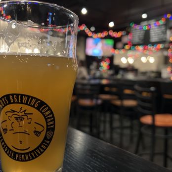 ROUND GUYS BREWING COMPANY - Updated August 2025 - 151 Photos & 225 ...