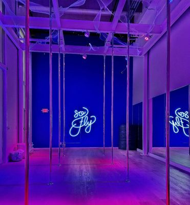 SOFLY SOCIAL - 38 Photos & 52 Reviews - 979 Springdale Rd, Austin ...