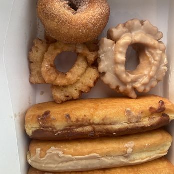S&L DONUTS - Updated October 2025 - 31 Photos & 25 Reviews - 1011 S ...