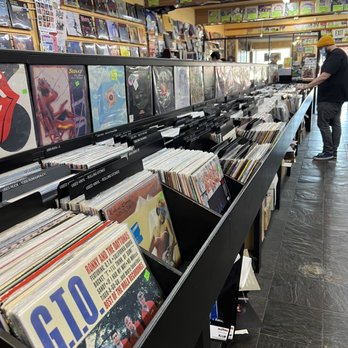 FREAKBEAT RECORDS - Updated October 2025 - 52 Photos & 203 Reviews ...