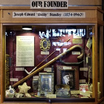 Ye Olde Curiosity Shop - 350 Photos & 198 Reviews - Jewelry - 1001 ...