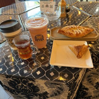 HEYMA YEMENI COFFEE - Updated July 2024 - 132 Photos & 101 Reviews ...