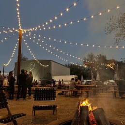 CENTRAL MACHINE WORKS BREWERY AND BEER HALL - Updated June 2025 - 469 ...