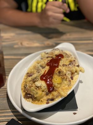 BARNYARD CRAFTHOUSE & EATERY - Updated January 2025 - 354 Photos & 415 ...