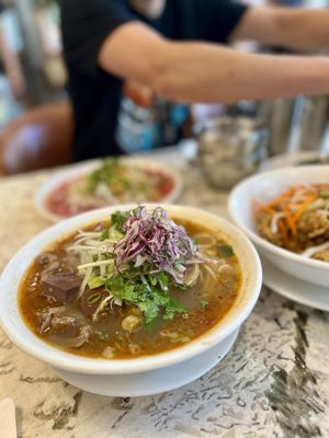 PHO 37 - Updated January 2026 - 462 Photos & 170 Reviews - 1008-8300 ...