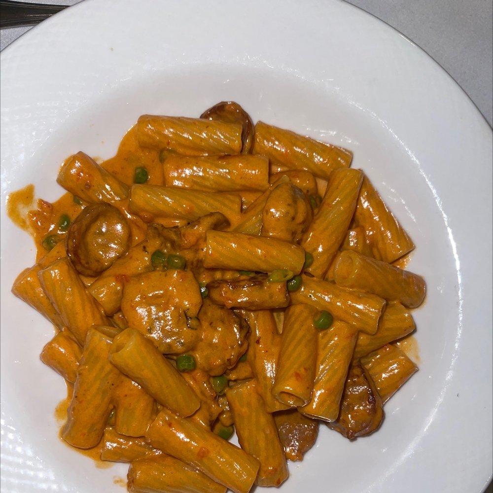 IL CASTELLO’S - Updated October 2024 - 48 Photos & 93 Reviews - 81 Main St, Woodbridge, New ...