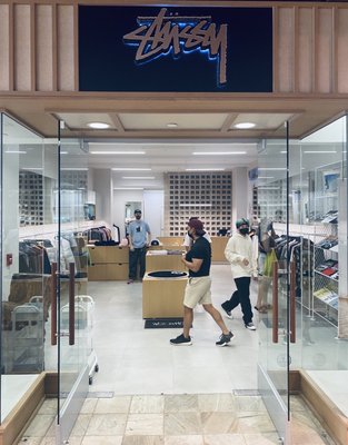 STUSSY HONOLULU - 18 Photos & 15 Reviews - 2233 Kalakaua Ave, Honolulu ...