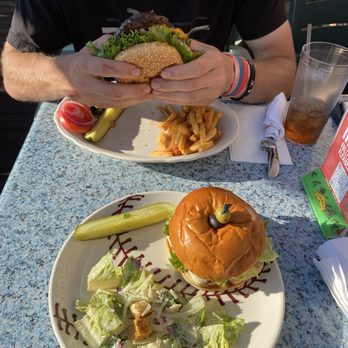 CHAMPS SPORTS BAR & GRILL - Updated October 2025 - 149 Photos & 276 ...