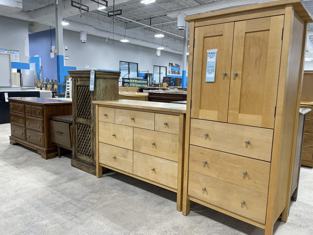 HABITAT FOR HUMANITY RESTORE - S WESTERN AVE - Updated August 2025 ...