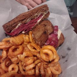 PATRICK’S NEIGHBORHOOD BAR & PATIO - Updated July 2025 - 251 Photos ...