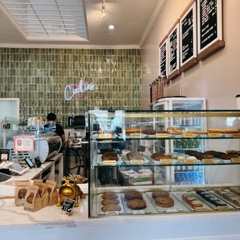 BEVERLY HILLS COOKIES - Updated October 2024 - 334 Photos & 228 Reviews ...