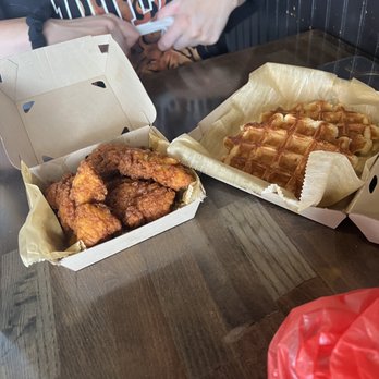 CHUCK’S HOT CHICKEN - Updated September 2025 - 58 Photos & 101 Reviews ...