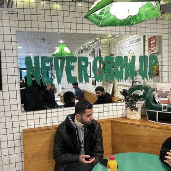 MIDDLE CHILD - Updated February 2025 - 789 Photos & 641 Reviews - 248 S ...