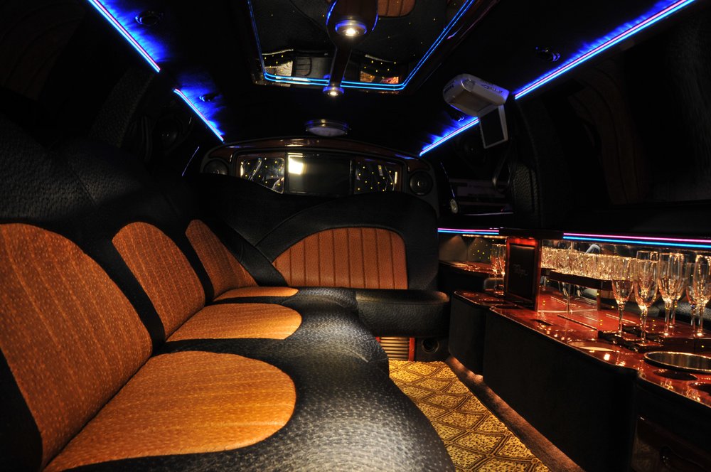ROYAL LIMOUSINE - Updated January 2025 - 13 Photos - 8650 Sable Ct ...
