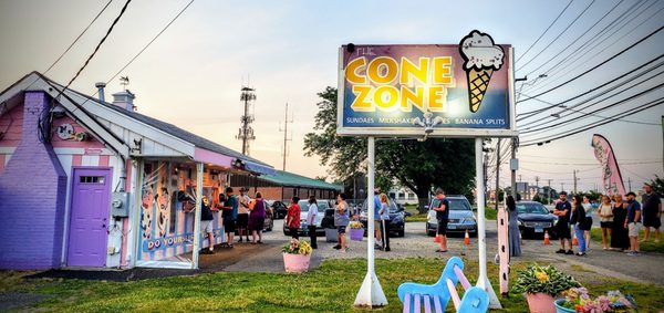 THE CONE ZONE - Updated June 2025 - 28 Photos & 43 Reviews - 408 Boston ...