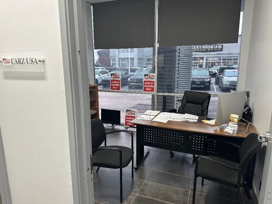 CARZ USA - Updated October 2025 - 10 Photos - 10901 Composite Dr ...