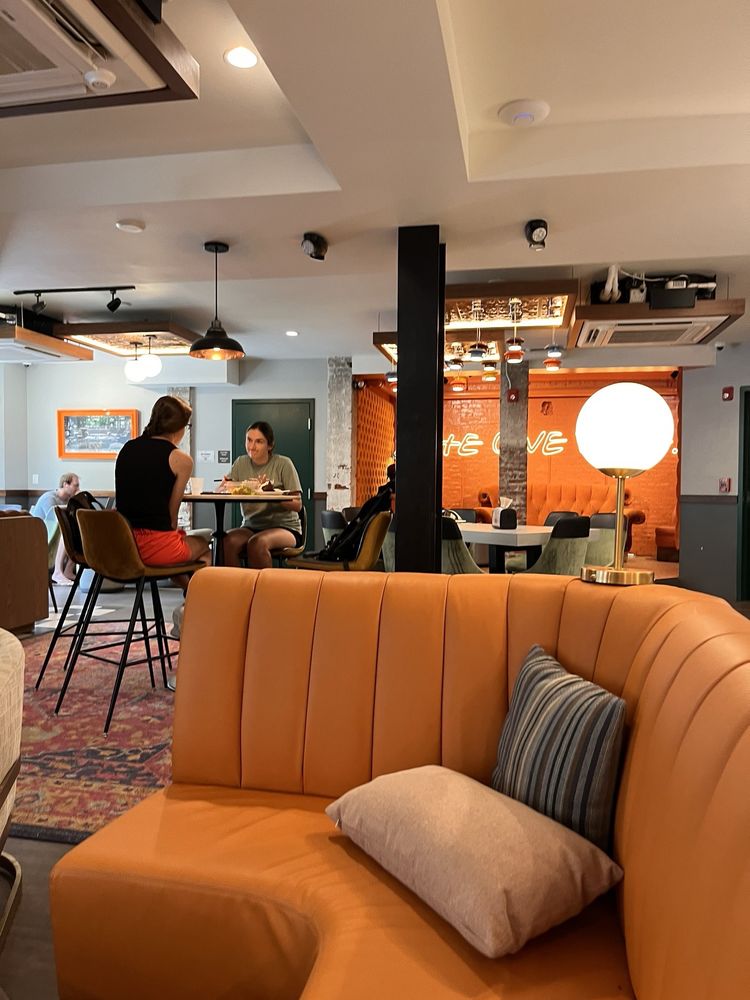 CENTRAL PERK CAFE - Updated October 2025 - 87 Reviews & 320 Photos ...