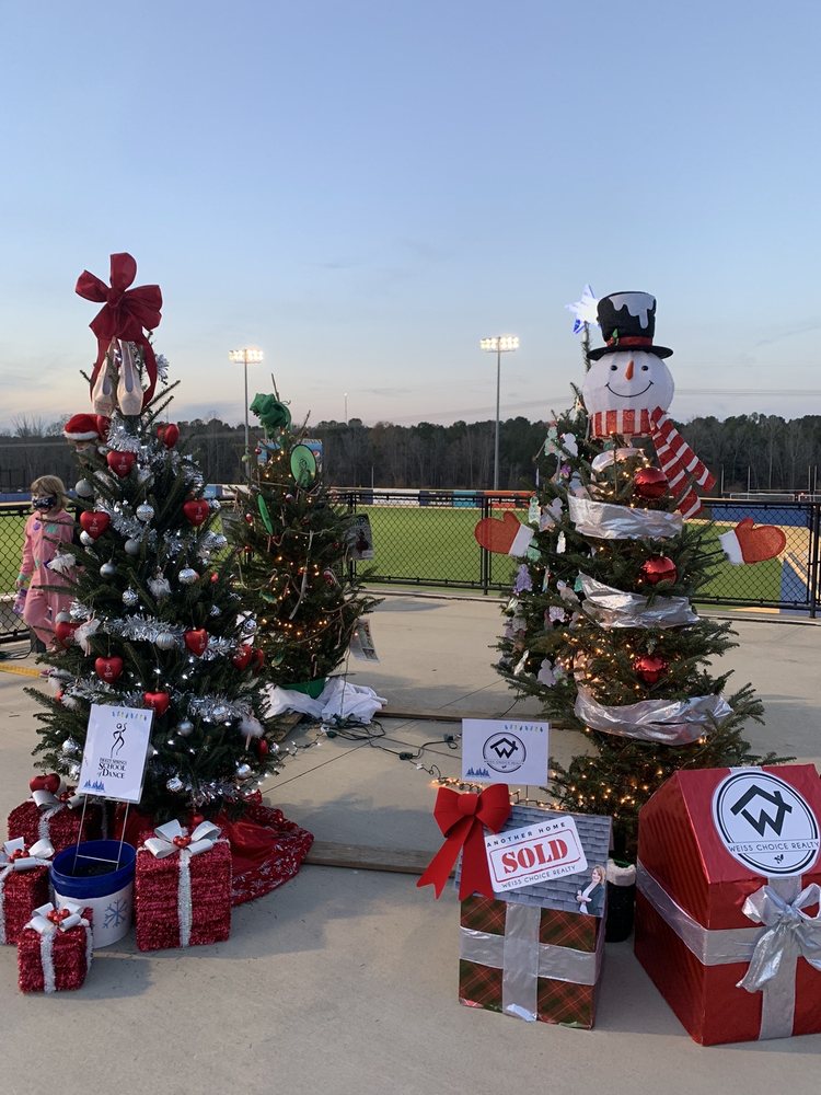 TING PARK - Updated July 2024 - 38 Photos - 1151 N Main St, Holly ...