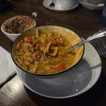 GRA POW - Updated December 2025 - 876 Photos & 1406 Reviews - 497 E ...