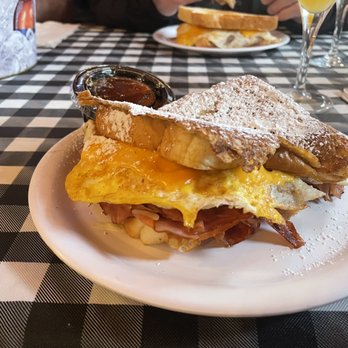 LAST CHANCE BAR & GRILL - Updated August 2025 - 96 Photos & 59 Reviews ...