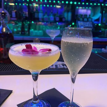 VICTORY RESTAURANT & LOUNGE - Updated August 2025 - 712 Photos & 427 ...