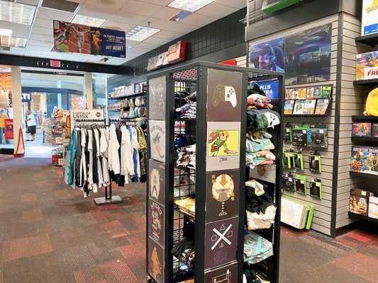 GAMESTOP - Updated November 2025 - 11 Reviews - 310 Daniel Webster Hwy ...