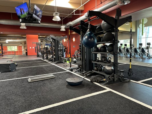 IN-SHAPE FITNESS - Updated December 2025 - 150 Photos & 616 Reviews ...