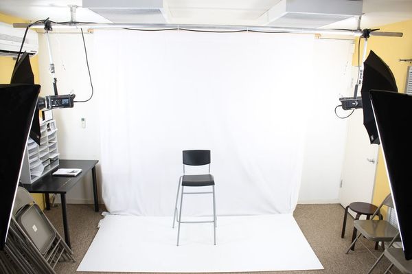 EXTRAS MANAGEMENT - Updated October 2025 - 16 Photos & 134 Reviews ...